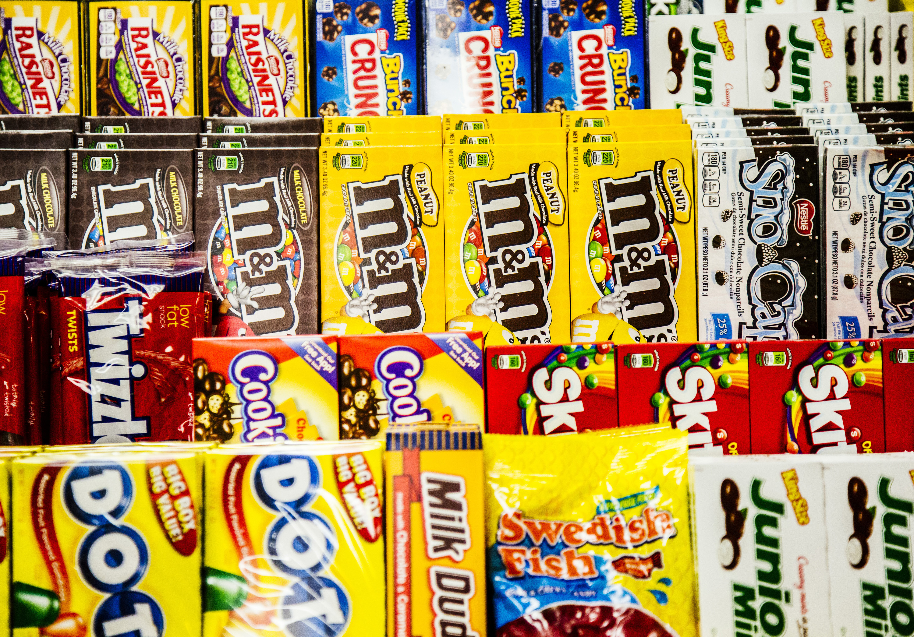 The Most Popular Movie Theater Candy The Year You Were Born Delish The Most Popular Movie Theater Candy The Year You Were Born Delish