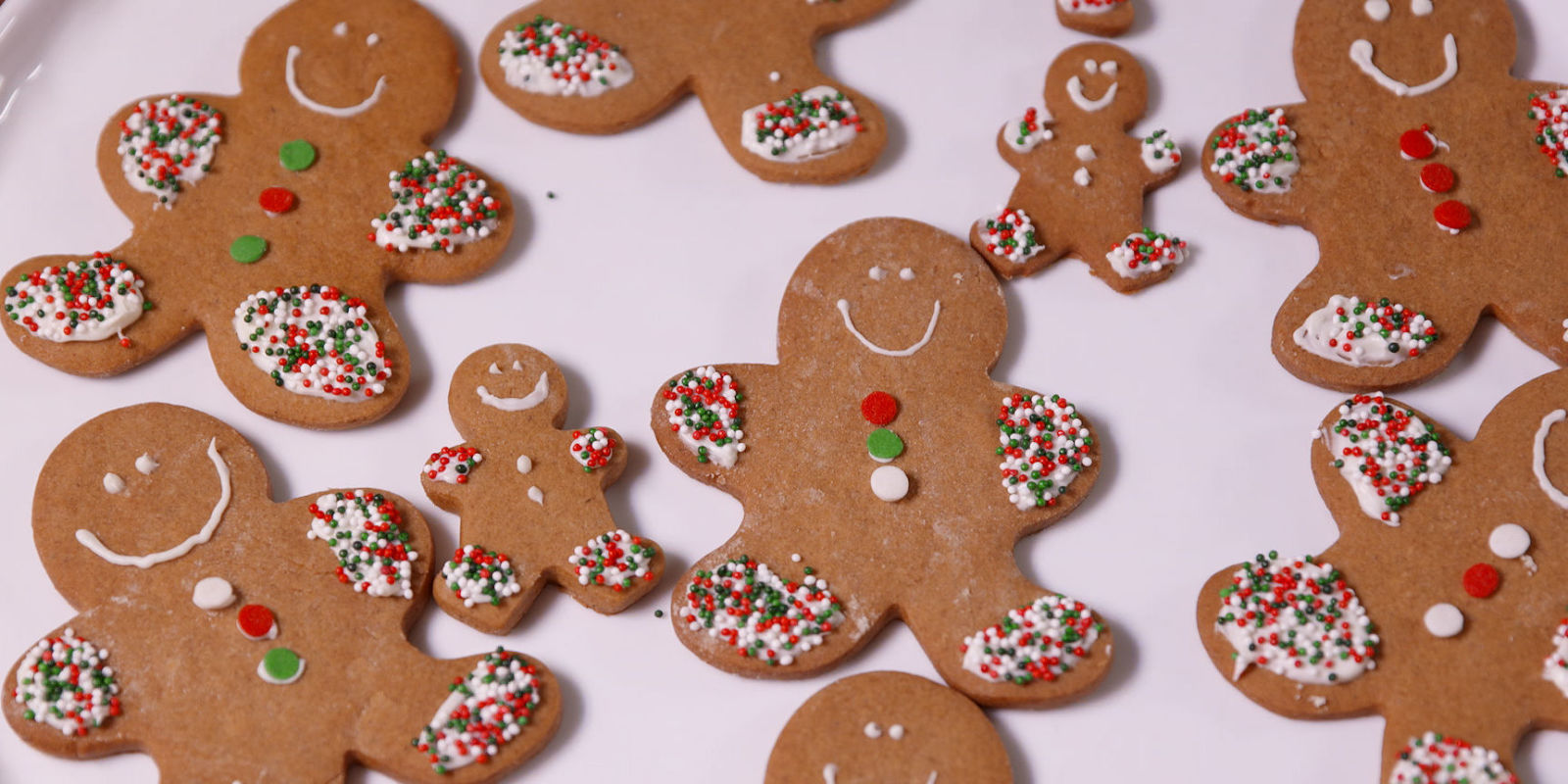 17 Easy Gingerbread Cookie Recipes How To Make Gingerbread Cookies 