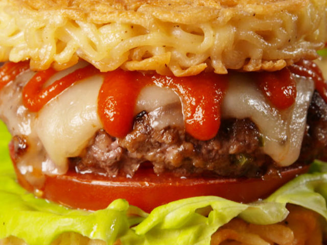 how to cook ramen burger