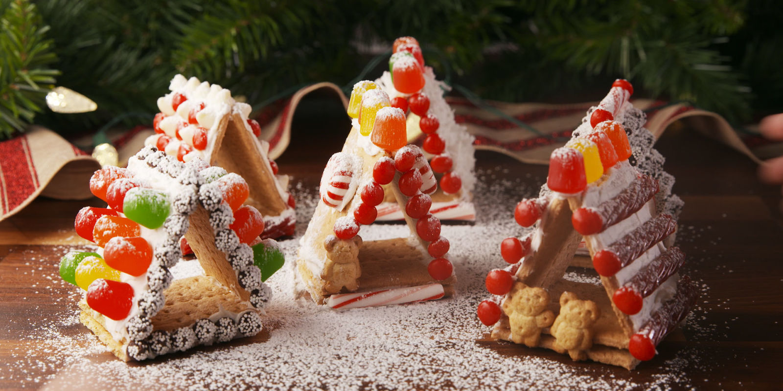 Best Mini Gingerbread House Recipe How To Make Mini Gingerbread Houses