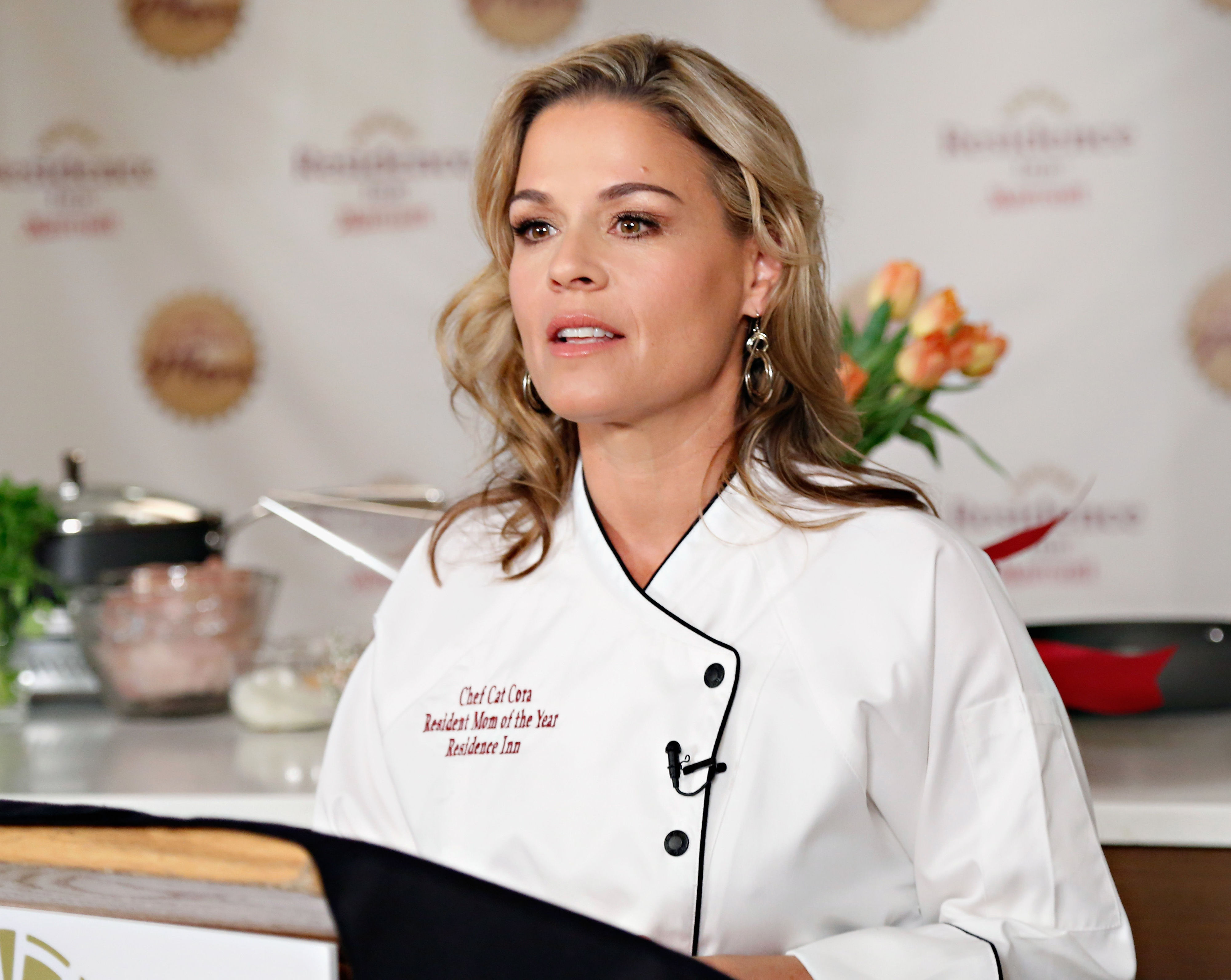 Hot Female Chef Cora Hot Plates: Chef Cat Cora Added To Fort