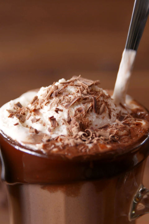 Making Hot Chocolate Floats Video — Hot Chocolate Floats Recipe How To ...